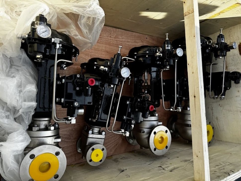 DN65 Pneumatically actuated control valve 10P11Y-DNx6516Z-L112C-C (CF8 ...